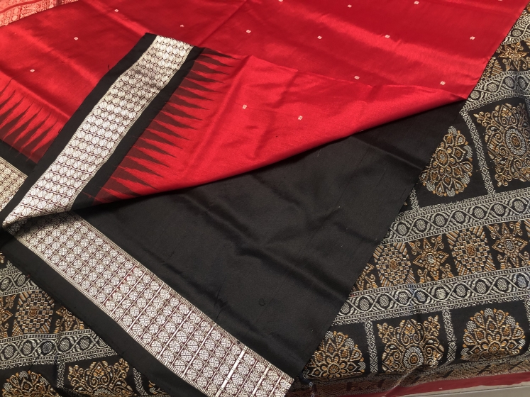 Traditional Bomkai Silk Saree with Blouse Piece online | Handloom Sarees